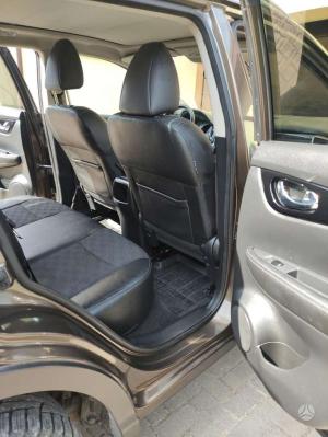 Brūns Nissan Qashqai 2015 Viļņa, ar dzinēja tilpumu 1.60 L un nobraukumu 191 tūkst. km par 9550 €, foto 13 vietnē AUTOMOTO.COM.LV