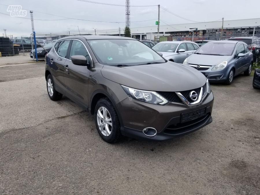 Brown Nissan Qashqai 2015 in Kaunas, with an engine capacity of 1.20 L and mileage of 209 thousand km for 5999 €, photo 4 on AUTOMOTO.COM.LV