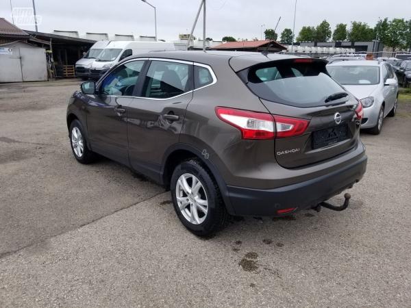 Brown Nissan Qashqai 2015 in Kaunas, with an engine capacity of 1.20 L and mileage of 209 thousand km for 5999 €, photo 8 on AUTOMOTO.COM.LV