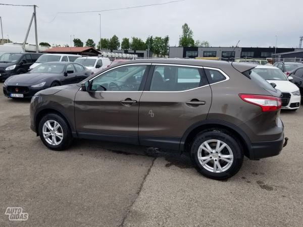 Brown Nissan Qashqai 2015 in Kaunas, with an engine capacity of 1.20 L and mileage of 209 thousand km for 5999 €, photo 9 on AUTOMOTO.COM.LV