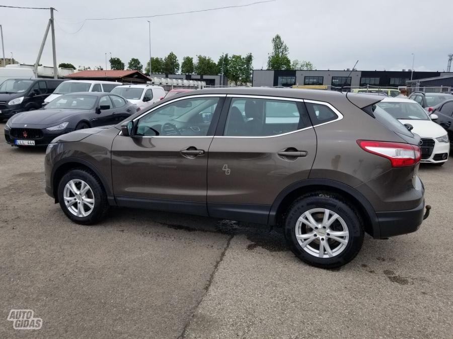 Brown Nissan Qashqai 2015 in Kaunas, with an engine capacity of 1.20 L and mileage of 209 thousand km for 5999 €, photo 10 on AUTOMOTO.COM.LV