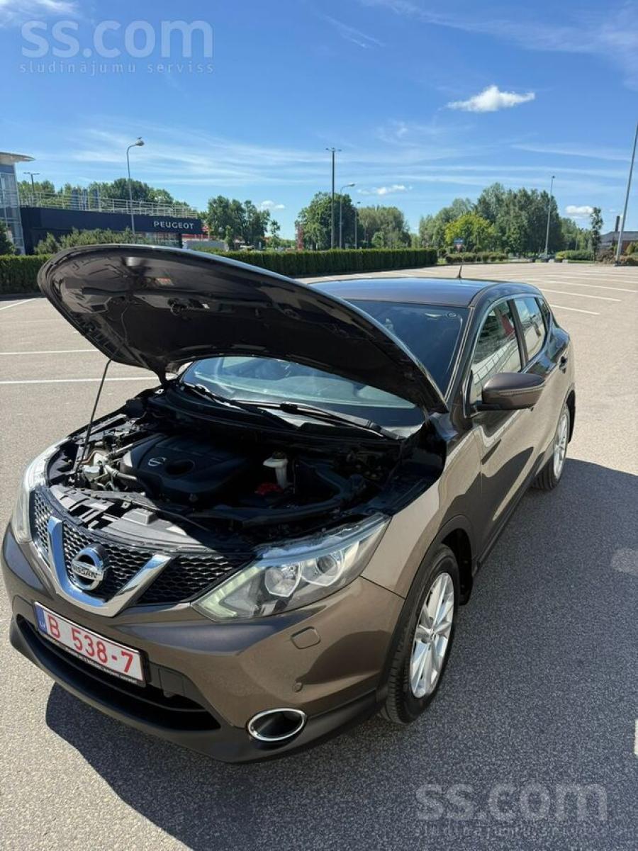 Brown Nissan Qashqai 2015 in Riga, with an engine capacity of 1.50 L and mileage of 209 thousand km for 6700 €, photo 24 on AUTOMOTO.COM.LV
