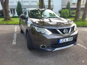 Brown Nissan Qashqai 2015 in Kaunas, with an engine capacity of 1.46 L and mileage of 179 thousand km for 7500 €, photo 6 on AUTOMOTO.COM.LV