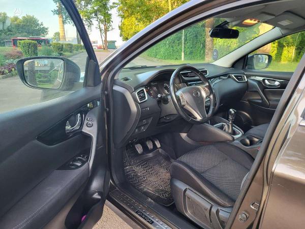 Brūns Nissan Qashqai 2015 Kauņa, ar dzinēja tilpumu 1.46 L un nobraukumu 179 tūkst. km par 7500 €, foto 7 vietnē AUTOMOTO.COM.LV