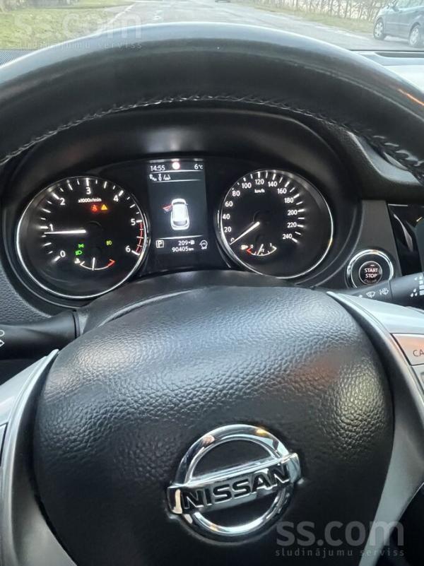 Brown Nissan Qashqai 2015 in Riga, with an engine capacity of 1.60 L and mileage of 0 thousand km for 11850 €, photo 7 on AUTOMOTO.COM.LV