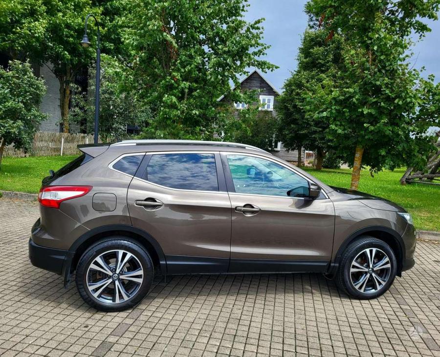 Brūns Nissan Qashqai 2015 Šauļi, ar dzinēja tilpumu 1.20 L un nobraukumu 107 tūkst. km par 7950 €, foto 13 vietnē AUTOMOTO.COM.LV