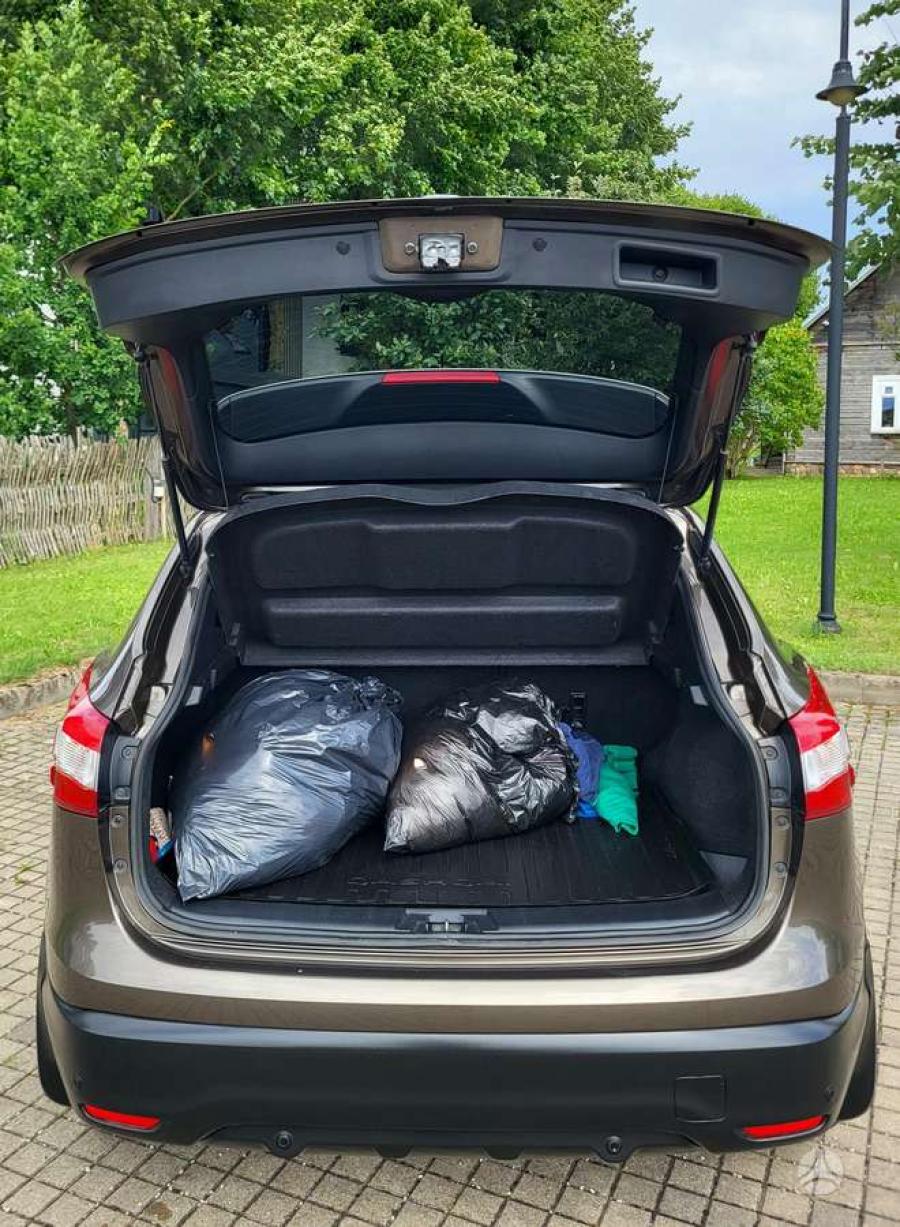 Brūns Nissan Qashqai 2015 Šauļi, ar dzinēja tilpumu 1.20 L un nobraukumu 107 tūkst. km par 7950 €, foto 21 vietnē AUTOMOTO.COM.LV