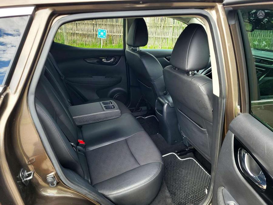 Brūns Nissan Qashqai 2015 Šauļi, ar dzinēja tilpumu 1.20 L un nobraukumu 107 tūkst. km par 7950 €, foto 29 vietnē AUTOMOTO.COM.LV