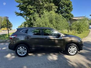 Brūns Nissan Qashqai 2015 Alīta, ar dzinēja tilpumu 1.20 L un nobraukumu 220 tūkst. km par 7500 €, foto 5 vietnē AUTOMOTO.COM.LV