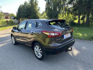 Brūns Nissan Qashqai 2015 Alīta, ar dzinēja tilpumu 1.20 L un nobraukumu 220 tūkst. km par 7500 €, foto 7 vietnē AUTOMOTO.COM.LV