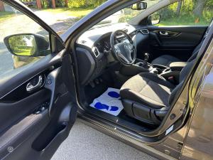 Brūns Nissan Qashqai 2015 Alīta, ar dzinēja tilpumu 1.20 L un nobraukumu 220 tūkst. km par 7500 €, foto 12 vietnē AUTOMOTO.COM.LV