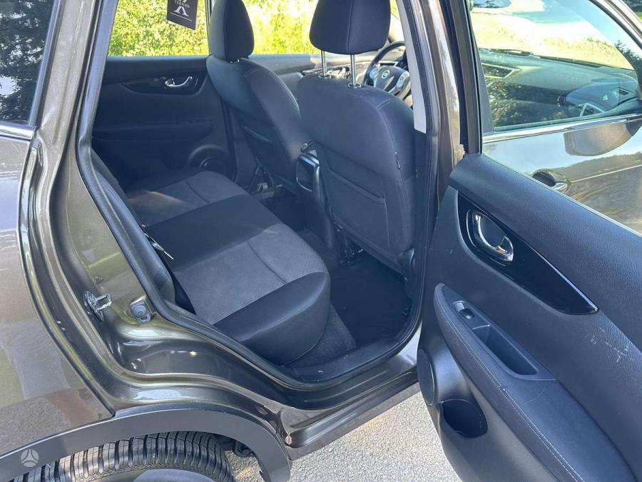 Brūns Nissan Qashqai 2015 Alīta, ar dzinēja tilpumu 1.20 L un nobraukumu 220 tūkst. km par 7500 €, foto 14 vietnē AUTOMOTO.COM.LV
