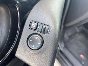 Brown Nissan Qashqai 2015 in Vilnius, with an engine capacity of 1.60 L and mileage of 153 thousand km for 8999 €, photo 18 on AUTOMOTO.COM.LV