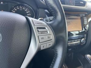 Brown Nissan Qashqai 2015 in Vilnius, with an engine capacity of 1.60 L and mileage of 153 thousand km for 8999 €, photo 21 on AUTOMOTO.COM.LV