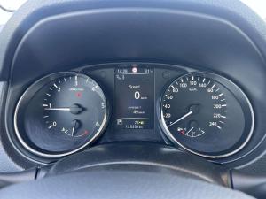 Brown Nissan Qashqai 2015 in Vilnius, with an engine capacity of 1.60 L and mileage of 153 thousand km for 8999 €, photo 22 on AUTOMOTO.COM.LV