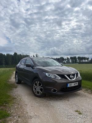 Brūns Nissan Qashqai 2015 Tartu, ar dzinēja tilpumu 1.60 L un nobraukumu 99 tūkst. km par 12490 €, foto 3 vietnē AUTOMOTO.COM.LV