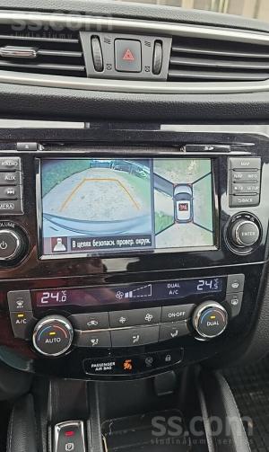 Brown Nissan Qashqai 2015 in Riga, with an engine capacity of 1.50 L and mileage of 113 thousand km for 9250 €, photo 12 on AUTOMOTO.COM.LV