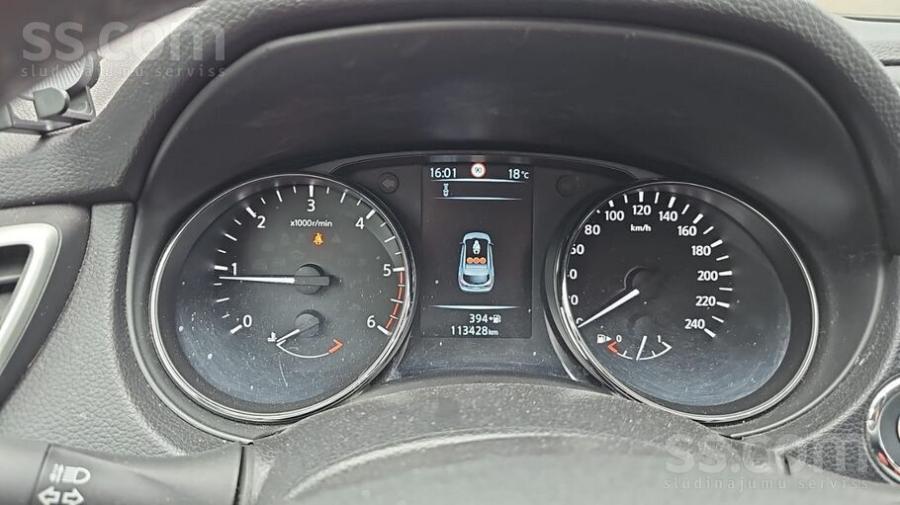 Brown Nissan Qashqai 2015 in Riga, with an engine capacity of 1.50 L and mileage of 113 thousand km for 9250 €, photo 13 on AUTOMOTO.COM.LV