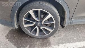 Brown Nissan Qashqai 2015 in Riga, with an engine capacity of 1.20 L and mileage of 143 thousand km for 8800 €, photo 3 on AUTOMOTO.COM.LV