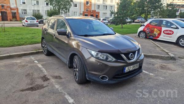 Nissan Qashqai 2015 Rīga vietnē Brūns Nissan Qashqai 2015 Rīga, ar dzinēja tilpumu 1.20 L un nobraukumu 143 tūkst. km par 8800 €, foto 5 vietnē AUTOMOTO.COM.LV