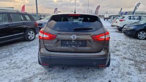 Brūns Nissan Qashqai 2016 Marijampole, ar dzinēja tilpumu 1.60 L un nobraukumu 195 tūkst. km par 9900 €, foto 8 vietnē AUTOMOTO.COM.LV