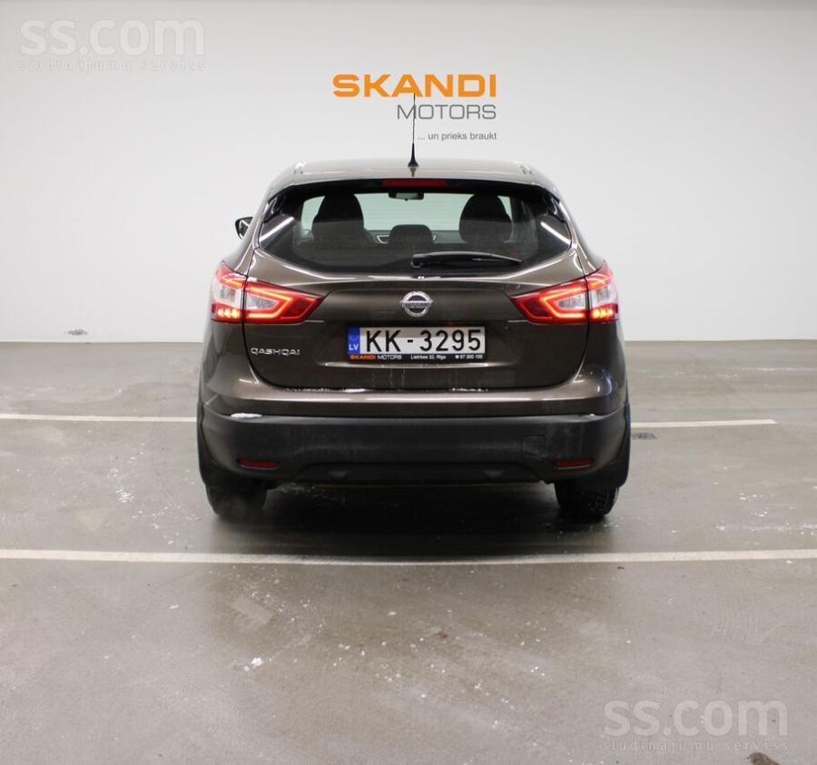 Brūns Nissan Qashqai 2016 Rīga, ar dzinēja tilpumu 1.20 L un nobraukumu 180 tūkst. km par 6490 €, foto 5 vietnē AUTOMOTO.COM.LV