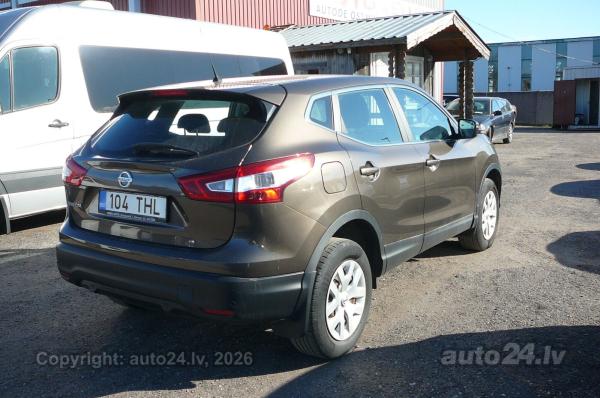 Brown Nissan Qashqai 2016 in Johvi, with an engine capacity of 1.20 L and mileage of 55 thousand km for 10600 €, photo 2 on AUTOMOTO.COM.LV