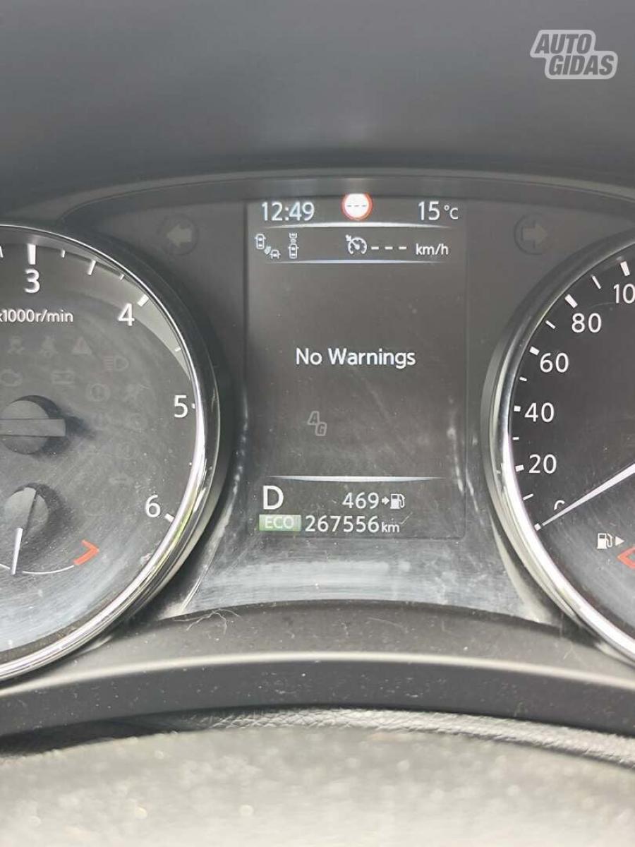 Brown Nissan Qashqai 2016 in Vilnius, with an engine capacity of 1.60 L and mileage of 268 thousand km for 9400 €, photo 10 on AUTOMOTO.COM.LV