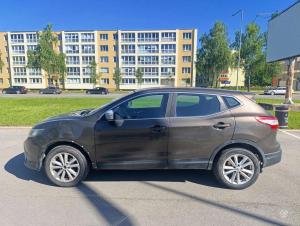 Brūns Nissan Qashqai 2016 Panevēža, ar dzinēja tilpumu 1.60 L un nobraukumu 231 tūkst. km par 3500 €, foto 4 vietnē AUTOMOTO.COM.LV