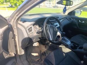 Brūns Nissan Qashqai 2016 Panevēža, ar dzinēja tilpumu 1.60 L un nobraukumu 231 tūkst. km par 3500 €, foto 15 vietnē AUTOMOTO.COM.LV