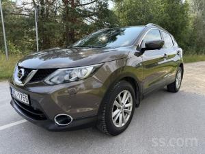 Коричневый Ниссан Кашкай 2016 в Рига, объемом двигателя 1.60 л и пробегом 118 тыс. км за 8700 €, фото  на AUTOMOTO.COM.LV