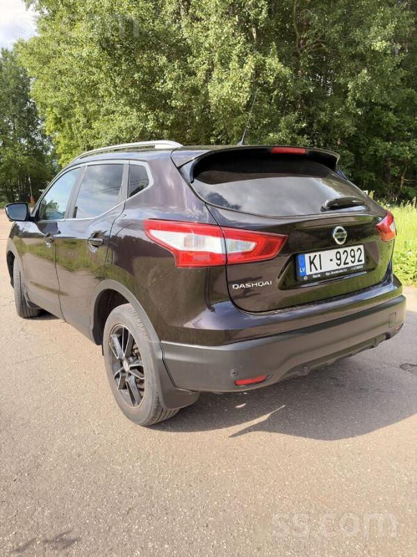 Brūns Nissan Qashqai 2016 Rīga, ar dzinēja tilpumu 1.60 L un nobraukumu 163 tūkst. km par 8300 €, foto 3 vietnē AUTOMOTO.COM.LV