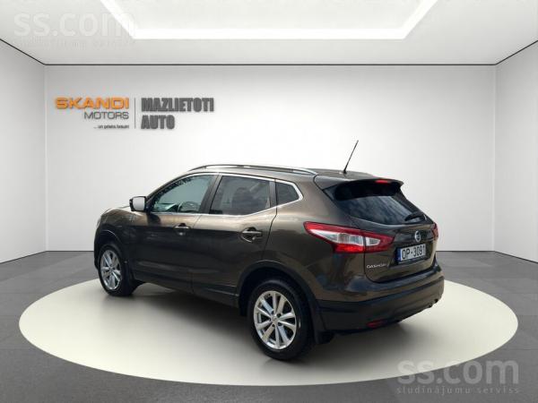 Коричневый Ниссан Кашкай 2016 в Рига, объемом двигателя 1.20 л и пробегом 119 тыс. км за 10990 €, фото 4 на AUTOMOTO.COM.LV