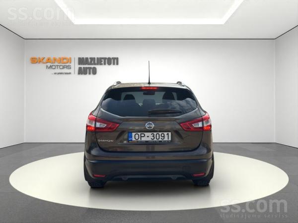 Коричневый Ниссан Кашкай 2016 в Рига, объемом двигателя 1.20 л и пробегом 119 тыс. км за 10990 €, фото 5 на AUTOMOTO.COM.LV