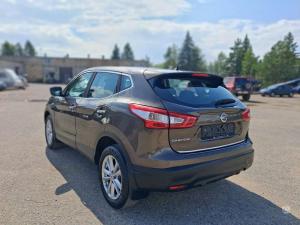 Brūns Nissan Qashqai 2016 Pakruojis, ar dzinēja tilpumu 1.20 L un nobraukumu 120 tūkst. km par 4650 €, foto 7 vietnē AUTOMOTO.COM.LV
