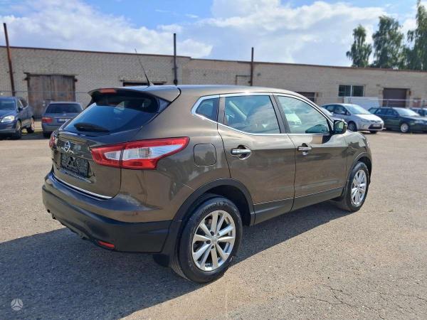 Brūns Nissan Qashqai 2016 Pakruojis, ar dzinēja tilpumu 1.20 L un nobraukumu 120 tūkst. km par 4650 €, foto 11 vietnē AUTOMOTO.COM.LV
