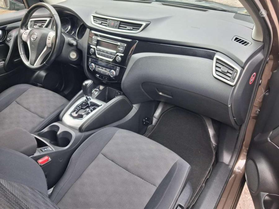 Brūns Nissan Qashqai 2016 Pakruojis, ar dzinēja tilpumu 1.20 L un nobraukumu 120 tūkst. km par 4650 €, foto 19 vietnē AUTOMOTO.COM.LV
