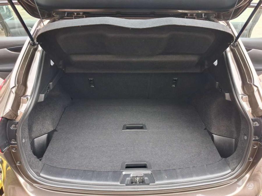 Brūns Nissan Qashqai 2016 Pakruojis, ar dzinēja tilpumu 1.20 L un nobraukumu 120 tūkst. km par 4650 €, foto 22 vietnē AUTOMOTO.COM.LV