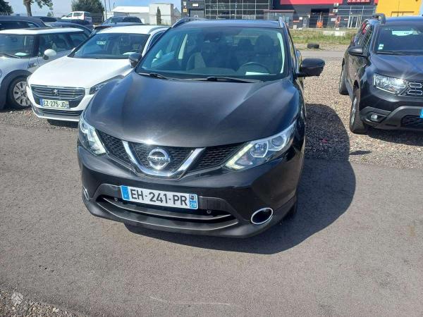 Brown Nissan Qashqai 2016 in Taurage, with an engine capacity of 1.60 L and mileage of 168 thousand km for 7300 €, photo 1 on AUTOMOTO.COM.LV