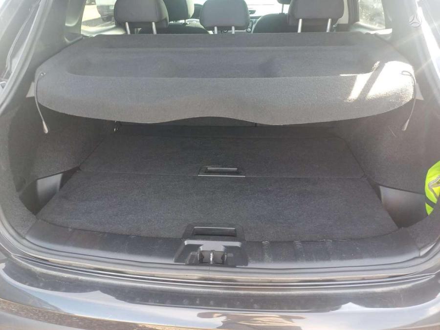 Brown Nissan Qashqai 2016 in Taurage, with an engine capacity of 1.60 L and mileage of 168 thousand km for 7300 €, photo 7 on AUTOMOTO.COM.LV