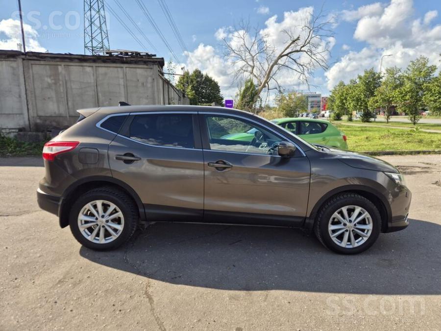Brūns Nissan Qashqai 2016 Rīga, ar dzinēja tilpumu 1.20 L un nobraukumu 151 tūkst. km par 8990 €, foto 6 vietnē AUTOMOTO.COM.LV