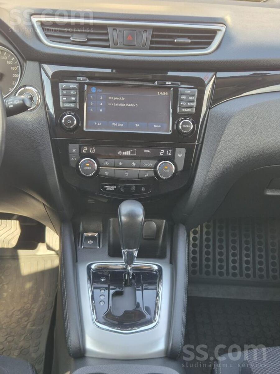 Brūns Nissan Qashqai 2016 Rīga, ar dzinēja tilpumu 1.20 L un nobraukumu 151 tūkst. km par 8990 €, foto 12 vietnē AUTOMOTO.COM.LV