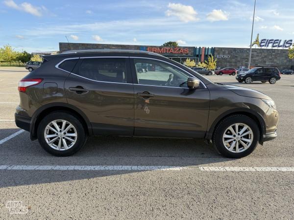 Brūns Nissan Qashqai 2016 Mažeikiai, ar dzinēja tilpumu 1.60 L un nobraukumu 119 tūkst. km par 11900 €, foto 6 vietnē AUTOMOTO.COM.LV