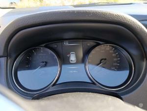 Brown Nissan Qashqai 2016 in Vilnius, with an engine capacity of 1.20 L and mileage of 130 thousand km for 4500 €, photo 8 on AUTOMOTO.COM.LV