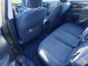 Brown Nissan Qashqai 2016 in Vilnius, with an engine capacity of 1.20 L and mileage of 130 thousand km for 4500 €, photo 12 on AUTOMOTO.COM.LV