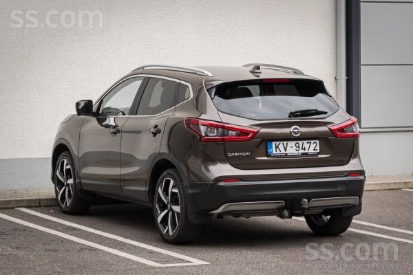 Brown Nissan Qashqai 2017 in Riga, with an engine capacity of 1.20 L and mileage of 0 thousand km for 12950 €, photo 6 on AUTOMOTO.COM.LV