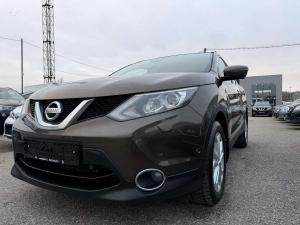 Brown Nissan Qashqai 2017 in Kaunas, with an engine capacity of 1.60 L and mileage of 257 thousand km for 11500 €, photo 3 on AUTOMOTO.COM.LV
