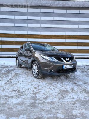Brown Nissan Qashqai 2017 in Riga, with an engine capacity of 1.60 L and mileage of 76 thousand km for 13500 €, photo  on AUTOMOTO.COM.LV