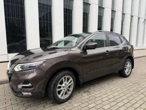 Brown Nissan Qashqai 2017 in Vilnius, with an engine capacity of 1.20 L and mileage of 55 thousand km for 13500 €, photo 5 on AUTOMOTO.COM.LV