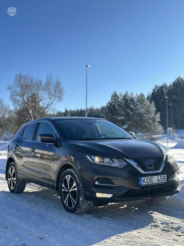 Brūns Nissan Qashqai 2017 Viļņa, ar dzinēja tilpumu 1.46 L un nobraukumu 160 tūkst. km par 9450 €, foto 2 vietnē AUTOMOTO.COM.LV